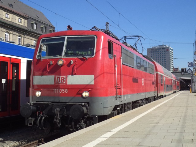 Führerstand der BR 111 | Loksim3D